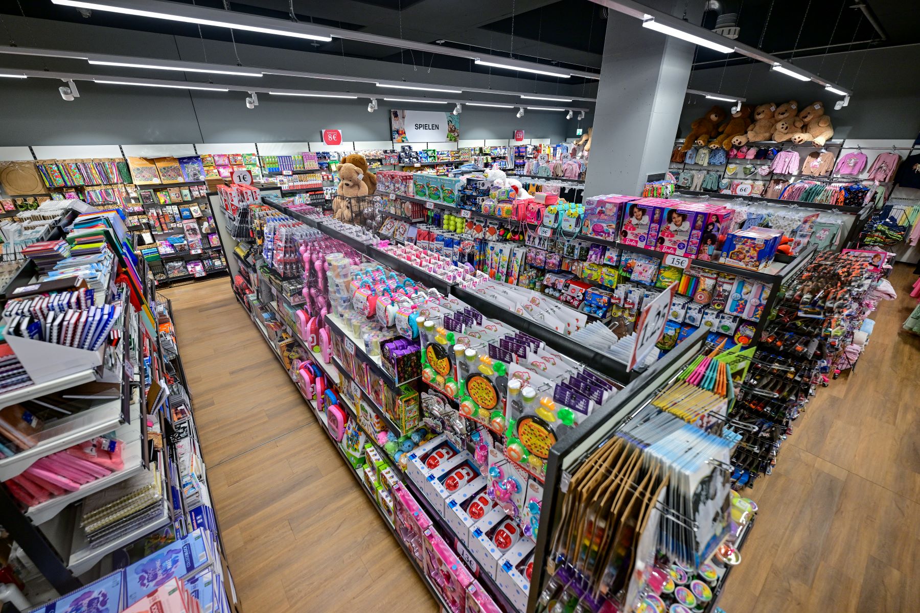 ZAM: Neuer Woolworth-Store eröffnet - Anlegermagazin Mein Geld